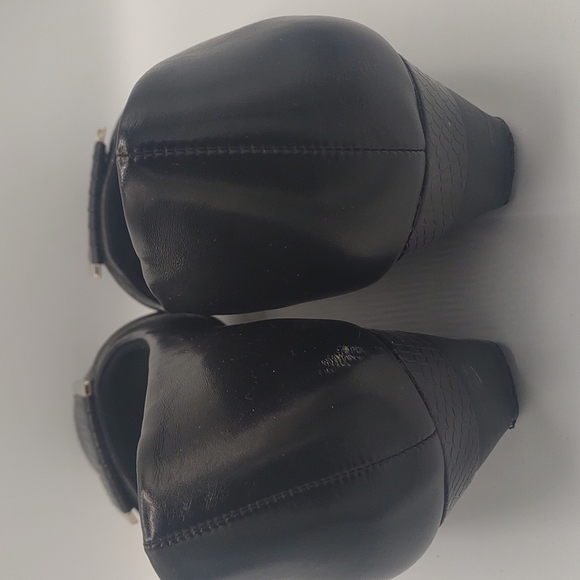 Marbella | Shoes | Marbella Dress Shoes 85 Megan Black Silver ...